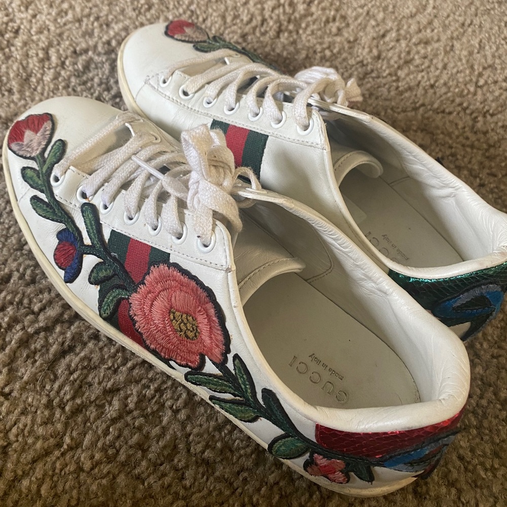 Gucci Ace Embroidered Sneakers - Gem
